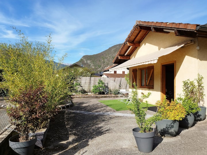 Maisonnette Avec Terrasse Entre Lac Et Montagne - Faverges
