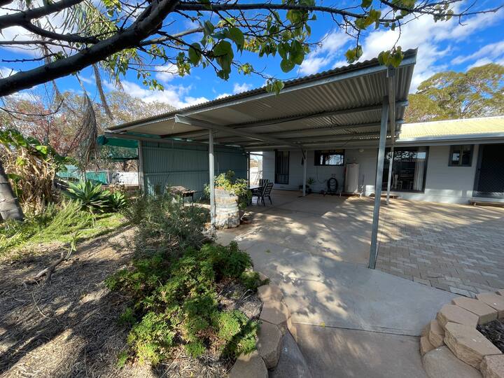 Perfect Flinders Ranges Holiday Home - Leigh Creek