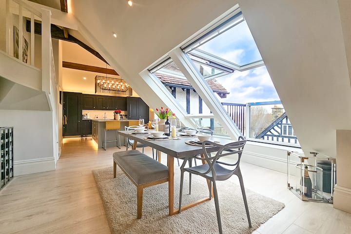 Exclusive 3 Bedroom Penthouse - 2 Bath & Mezzanine - 하로게이트