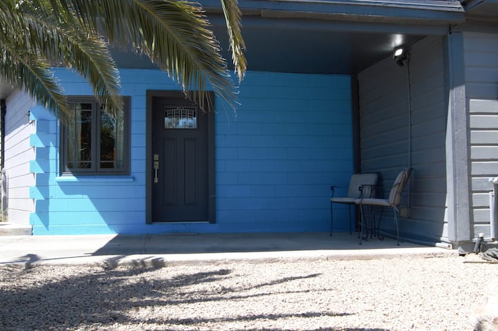 Take It Back To Simple Times W/this Retro Retreat! - Henderson, NV