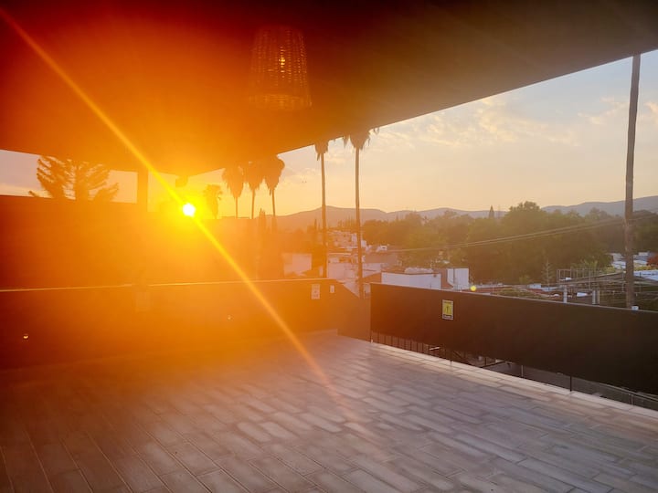 Terraza Atardecer Maravillosa Vista Montañas Y Sol - Oaxaca