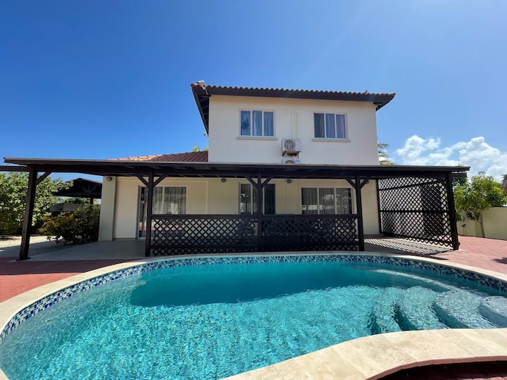 Beach Getaway For 10, Boroncana Bonita, - Aruba