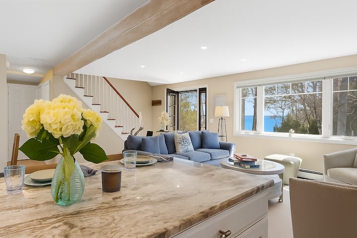 *Lake Views* 0.2mi To Lake Wequaquet Beach 4bd/2ba - Barnstable, MA