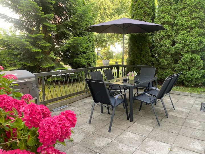 City Apartment Mit Terrasse Parkplatz - Berlin