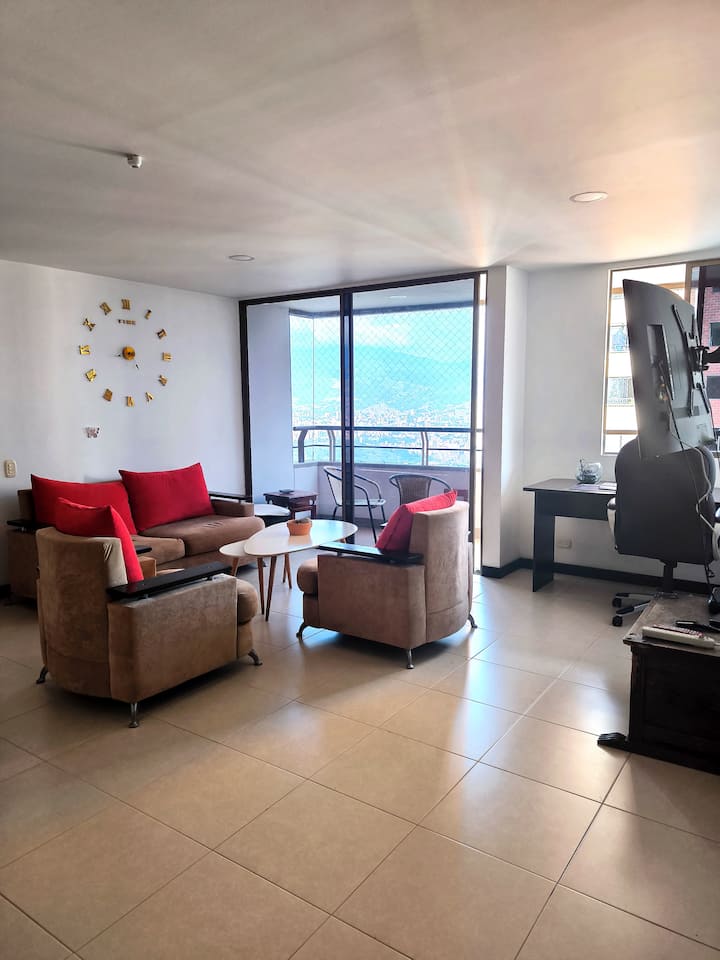 "Amazing Room 2  With Magical City Views "
Poblado - Medellín