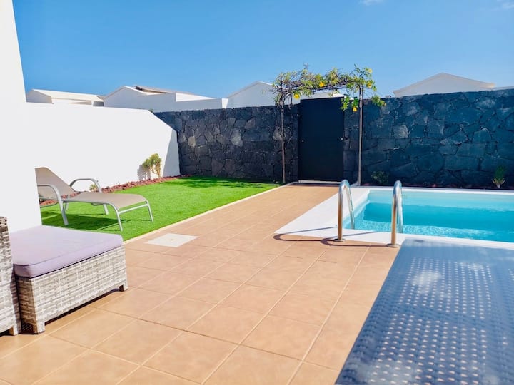 Villa W/private Pool/bbq–ideal For Families&groups - Playa Blanca