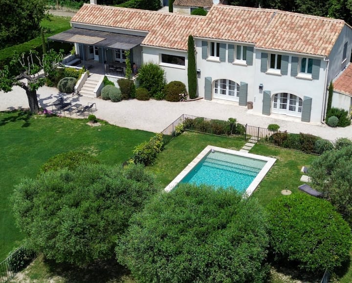 Mas Provençal Piscine - Proche St Rémy De Provence - Saint-Rémy-de-Provence