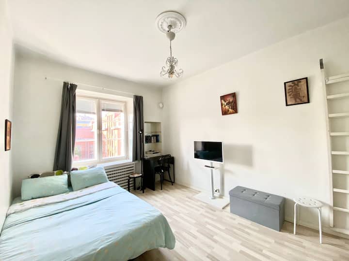 Cosy Studio At The Heart Of Downtown Helsinki - Helsinki