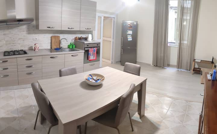 Appartamento  Nel Cuore Dei Decumani - Naples Airport (NAP)