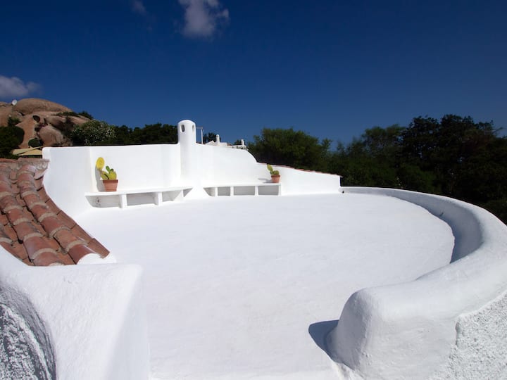 Villa A Porto Rafael, Semplice, Spaziosa E Comoda - Santa Teresa Gallura