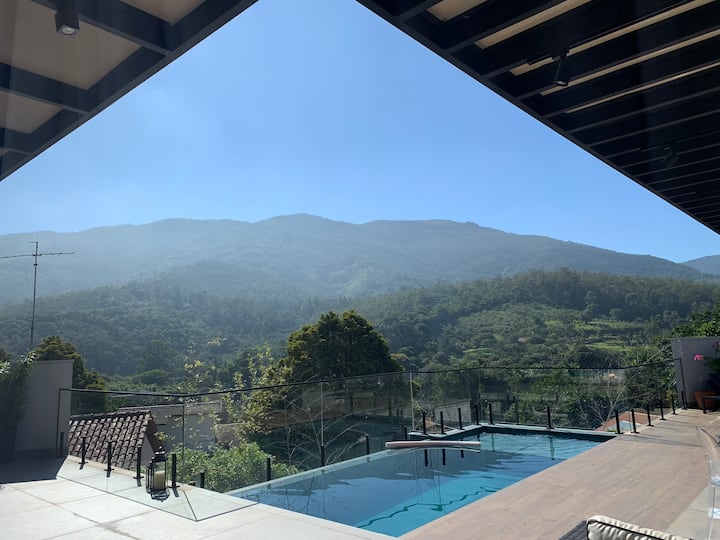 Casa Alto Padrão Em Condomínio - Vista Paradisíaca - Atibaia