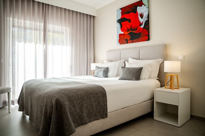 Giramar Apartamento T2  - Vista Piscina - Lagos, Portugal