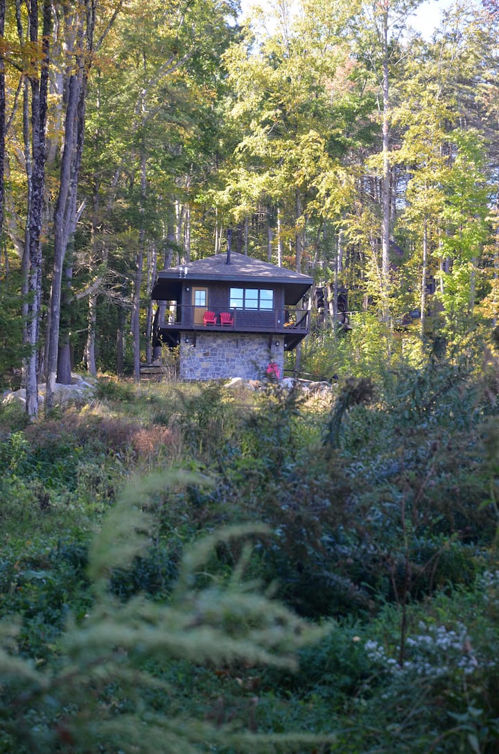 Watchtower Wood Burning Hot Tub Lake George - Lake George, NY