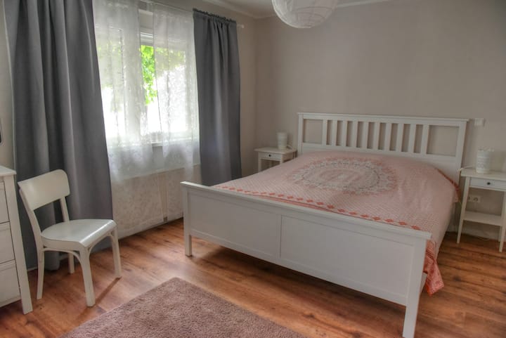 Hyggelige Wohnung In Forst - Radlratz - Bruchsal