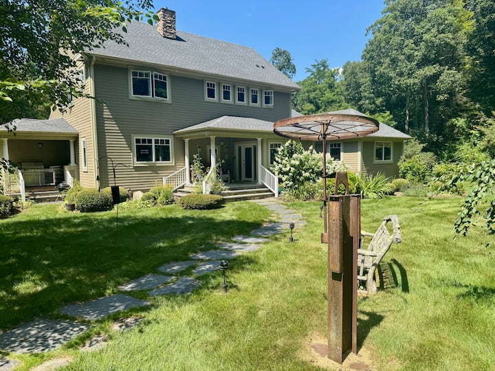 Luxuriously Comfortable Country Home - Great Barrington, MA