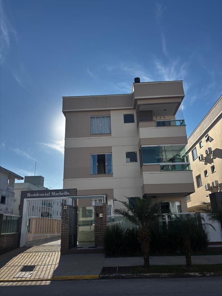 Apto 700 Metros Da Praia De Palmas - 004a - Governador Celso Ramos