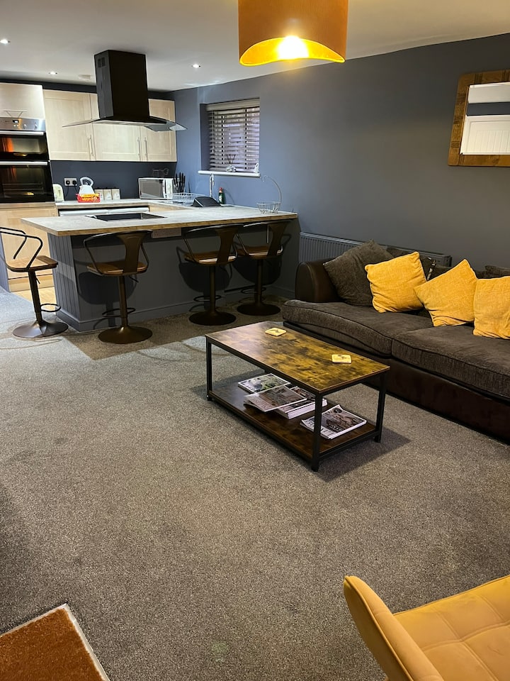 Lambert Lodge Annex - 2 Bedrooms With Parking - Selby