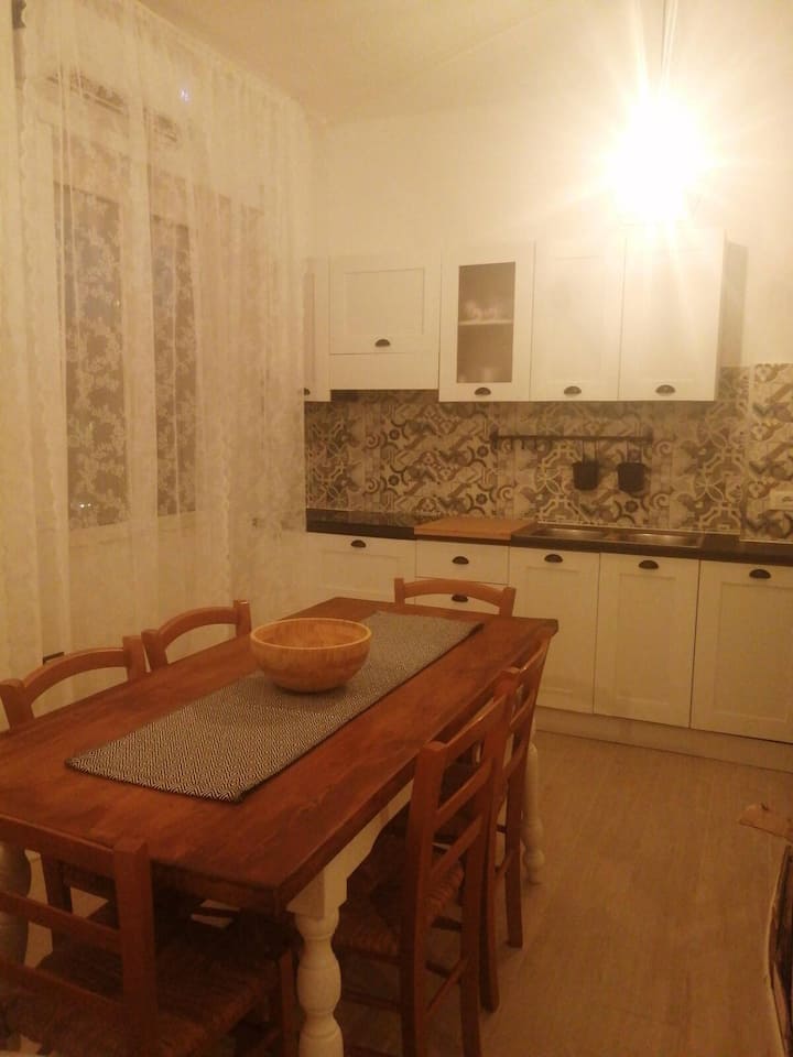 Appartamento Incantevole Con Posto Auto Cin Q5617 - Кальяри