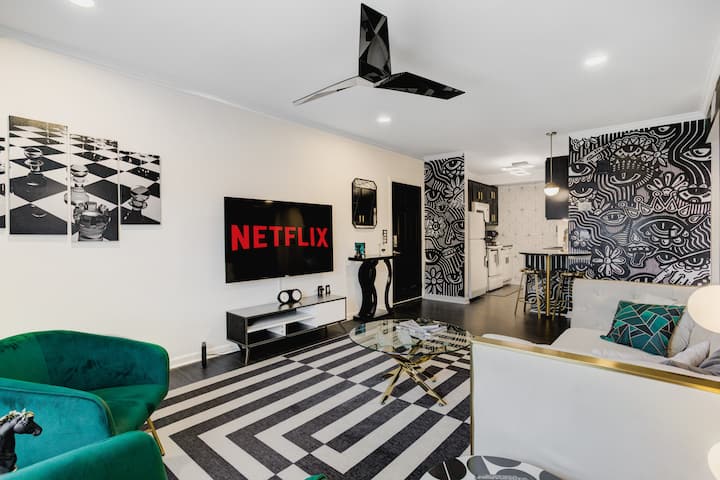 Queens Gambit/walk To Beale/free Gated Parking - Memphis, TN