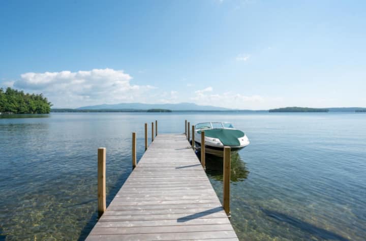 Bear Island Escape | Lake Views + Kayak  | Dock - New Hampshire