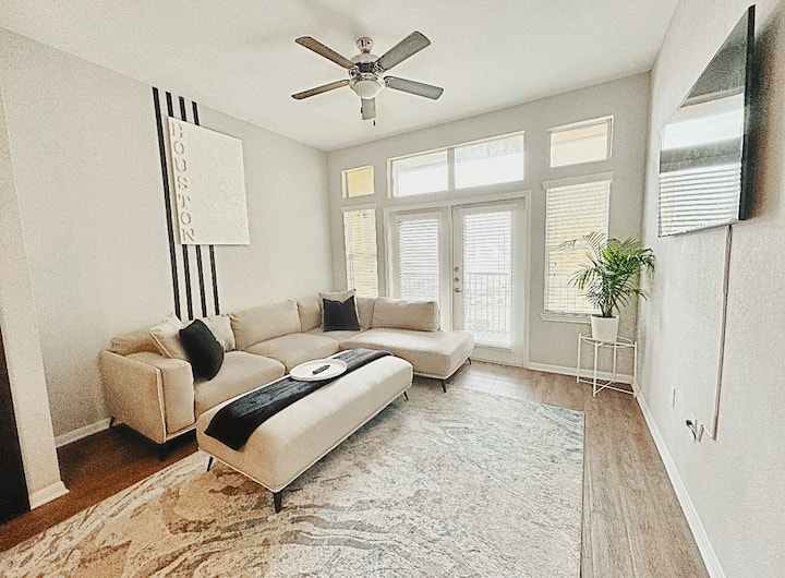 Lux Modern Apt - Inner Loop, Med Center, Nrg - 휴스턴