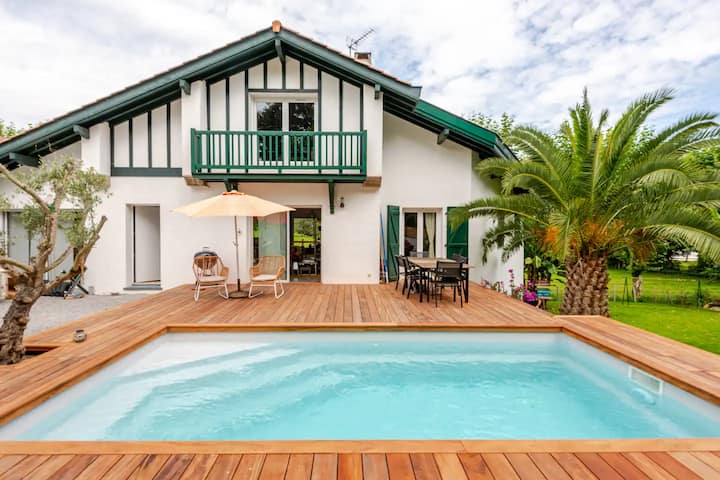 Maison Avec Piscine, Jardin, Proche Des Plages. - Urrugne