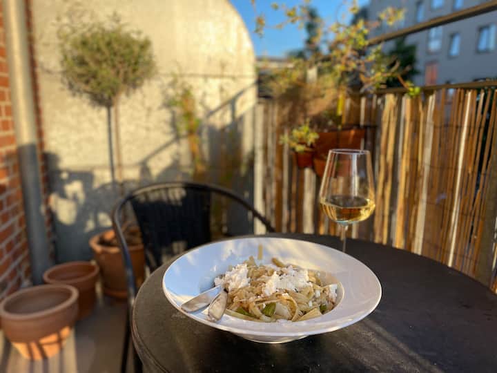 2 Room Apartment With Balconies, Close To Metro - Kopenhagen