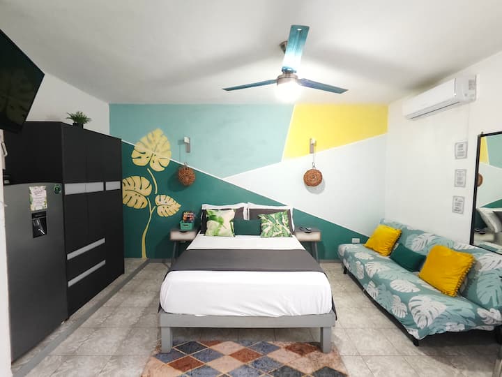 Estudio Con Baño Privado, Terraza Y Jacuzzi Compa - Mérida