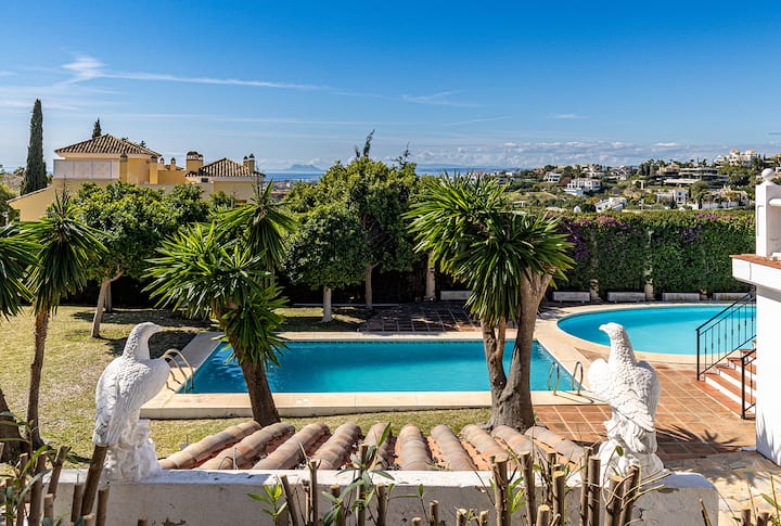 Villa Marbella, Insane Seaviews, Garden 2 Pools - Costa del Sol
