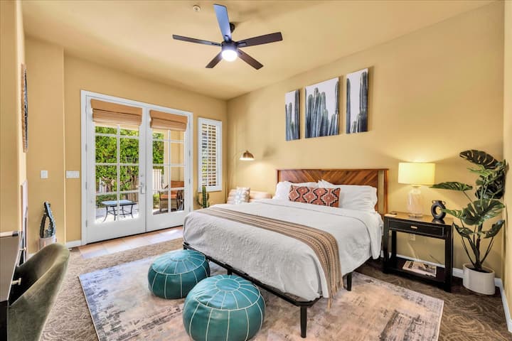 Desert Crown Jewel Studio Retreat In La Quinta #B - Palm Desert, CA