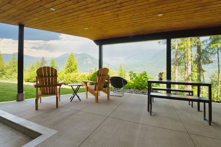 Amazing Vista! Modern 2 Bd Suite On Mountain - Nelson