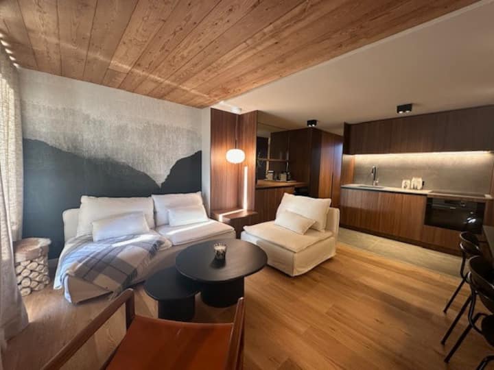 Méribel Morel,  Appartement 150m Remontées à Ski. - Méribel