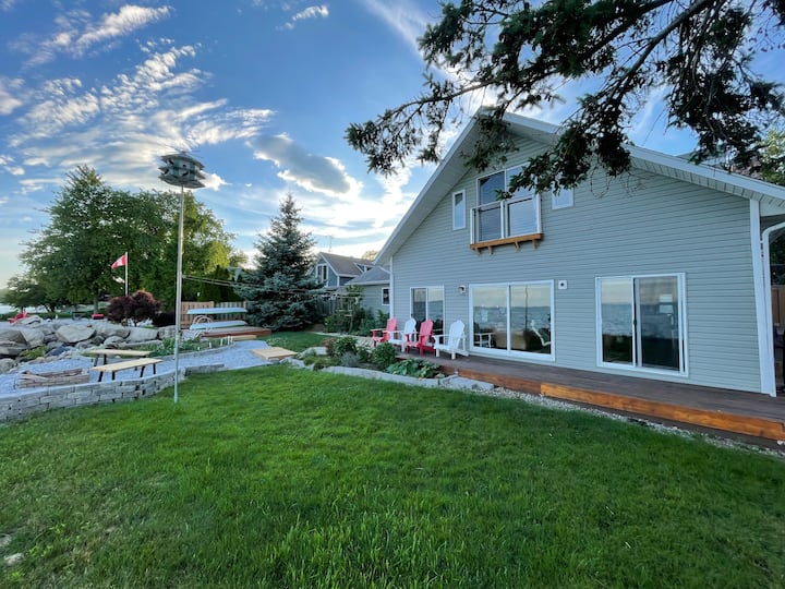 Lake Erie Villa - Kingsville