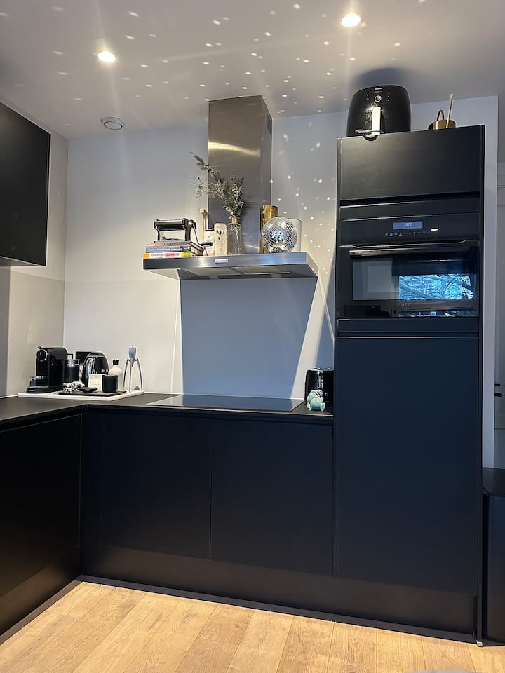 Modern Appartement In Het Centrum Van Amsterdam - Amsterdam