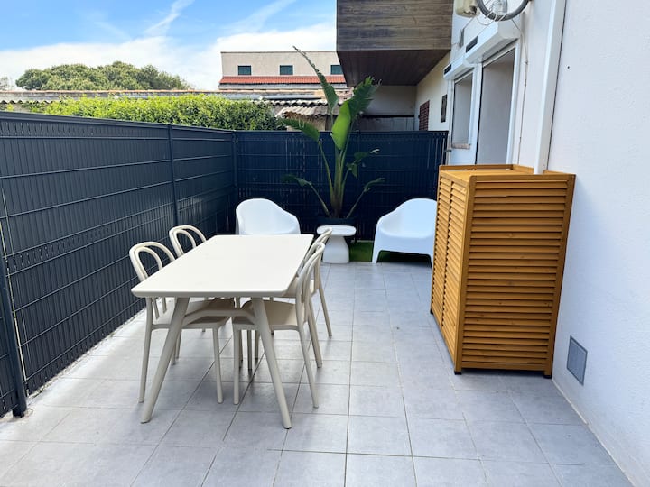 Studio Grande Terrasse à 1 Min à Pied De La Plage - 波克羅勒島