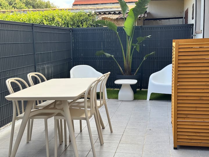 Studio Rez De Jardin à 50m De La Plage - Plage de Porquerolles