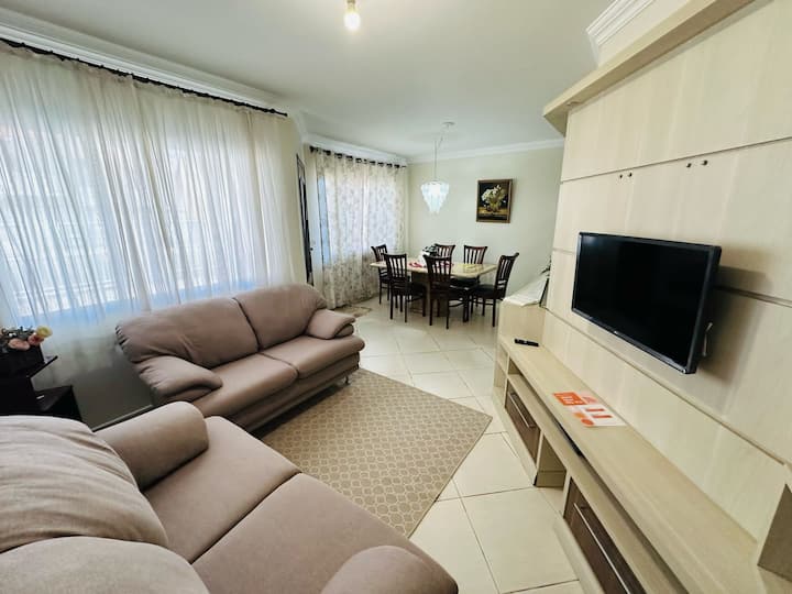 Casa Prox. Ao Aeroporto Cwb, Centro Sjp, Curitiba - São José dos Pinhais