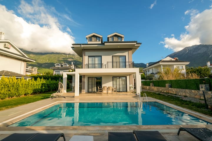 Villa Era 4 Yepyeni, Tertemiz. - Turquie