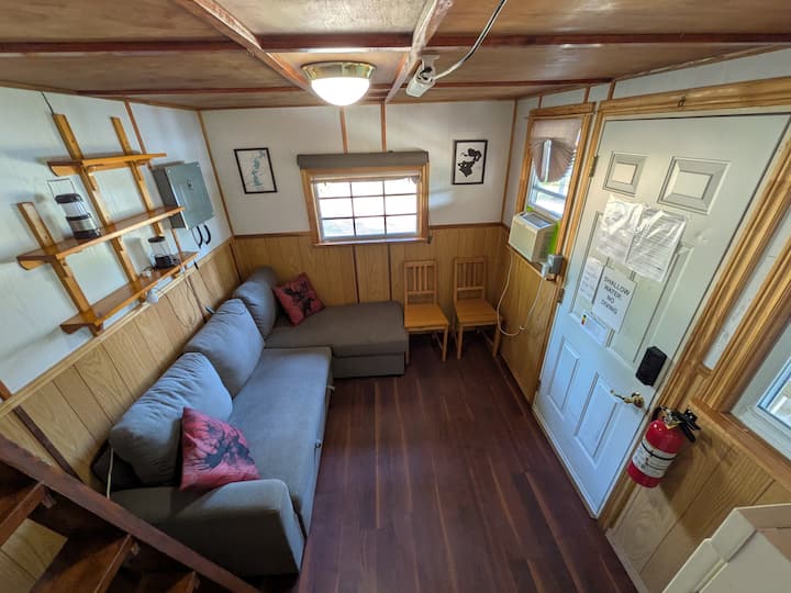 Private Waterfront Bunkie Cabin + Rv Trailer - Ontario 60