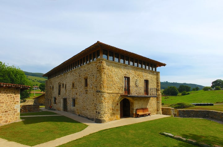 Casa Cavellid, 8-12 Plazas - Ampuero