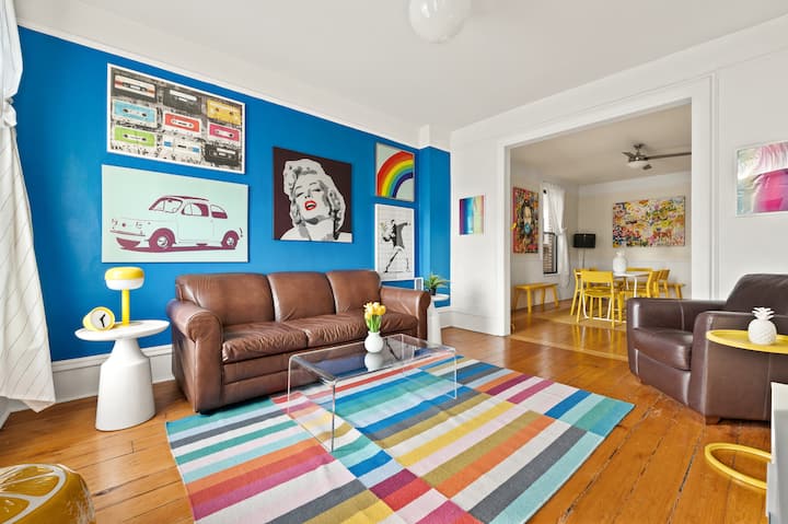 Festive Graffiti Pop-art | 3br | Wicker Park |Ukr - Goose Island, Chicago, IL, USA