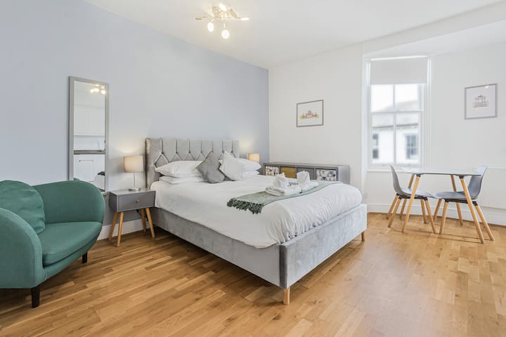 Lumineux Appartement Moderne à Quelques Minutes De La Plage, Kemptown - Brighton