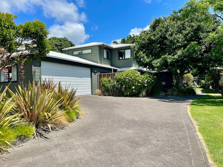 The Heart Of Hahei - Hahei