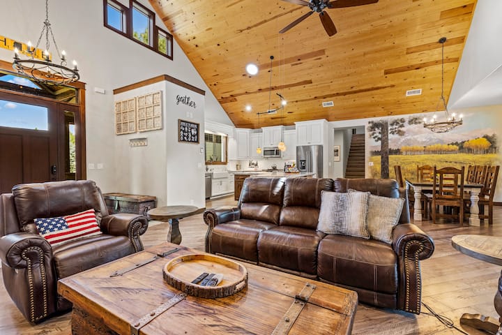 The Pink Ponderosa Ranch And Guest House - Flagstaff, AZ
