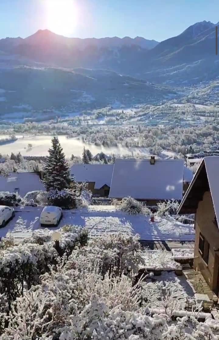 T2 En Résidence Calme, Vue Magnifique Et Parking - Savines-le-Lac