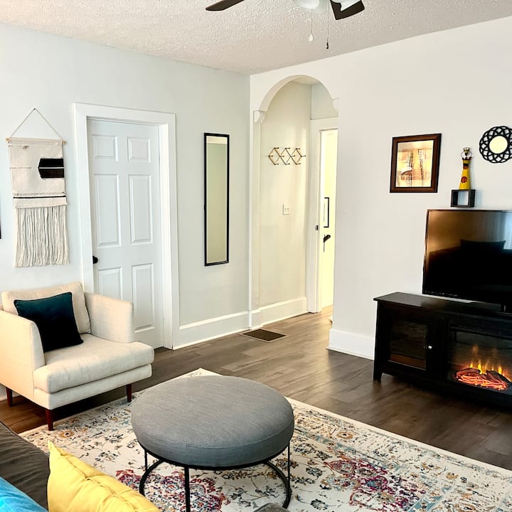 Exquisite 2 Beds Midterm Oasis W/ Free Parking. - Columbus, OH