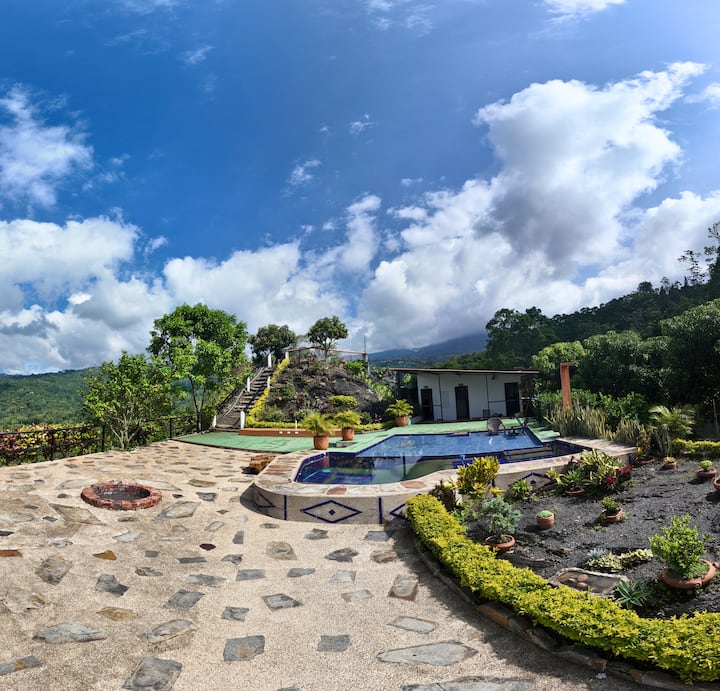 Alojamiento Finca Hotel En La Mesa Con Piscina - La Mesa