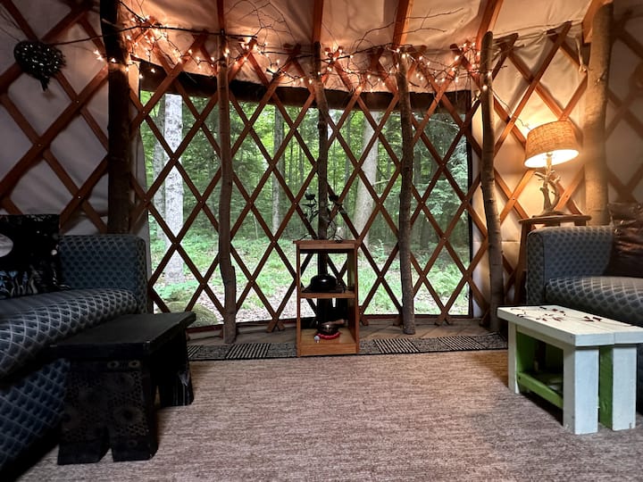 Song Bird Sangha Yurt - Vermont