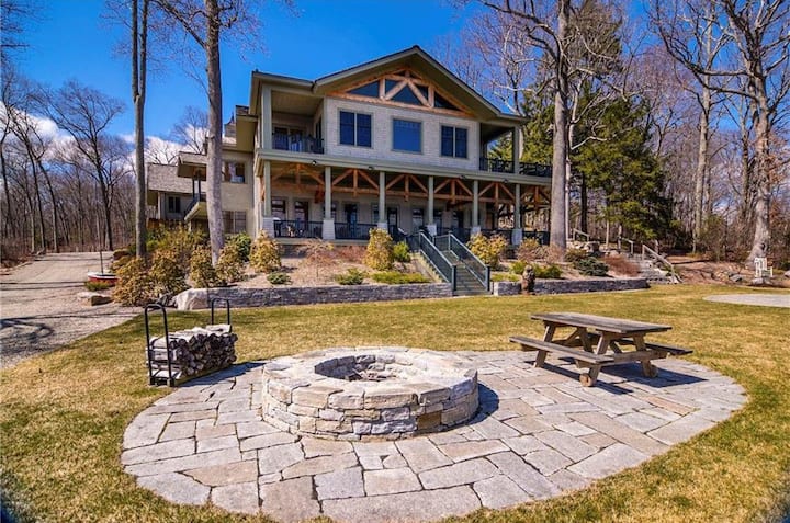 11br Waterfront Estate On 36 Acers Indoor Pool/spa - Devil's Hopyard State Park, East Haddam