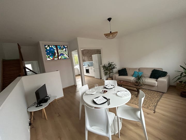 Charmante Maison 2 Chambres Avec Jardin - Lille, Frankreich
